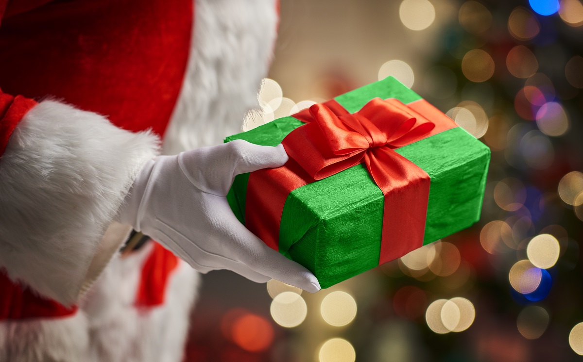 Alrededor del mundo con Papá Noel - Hispanos Press