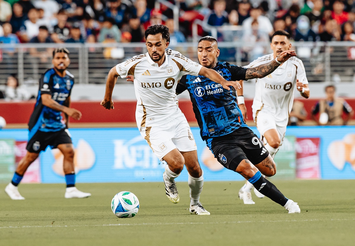 LAFC se impone 4-2 a San Jose Earthquakes