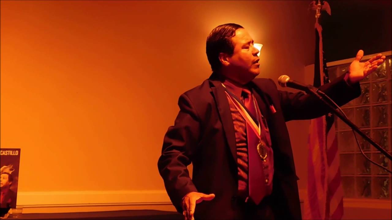 Mario Castillo interpreta poemas de Rubén Darío - Hispanos Press