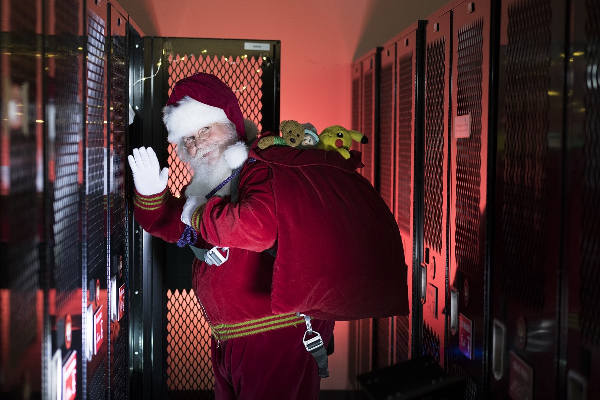 ¡Sigue la pista de Papá Noel alrededor del mundo! - Hispanos Press